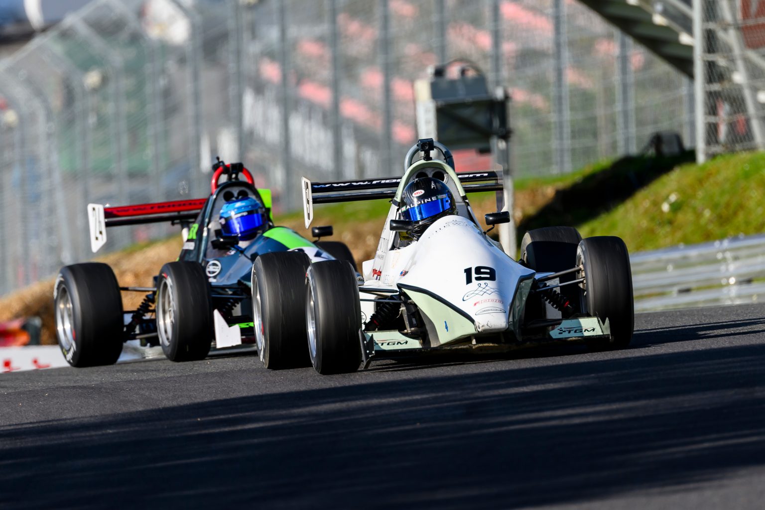 WELCOME TO THE 2023 SWALLOW HILL HOMES F1000 CHAMPIONSHIP The UK's ...