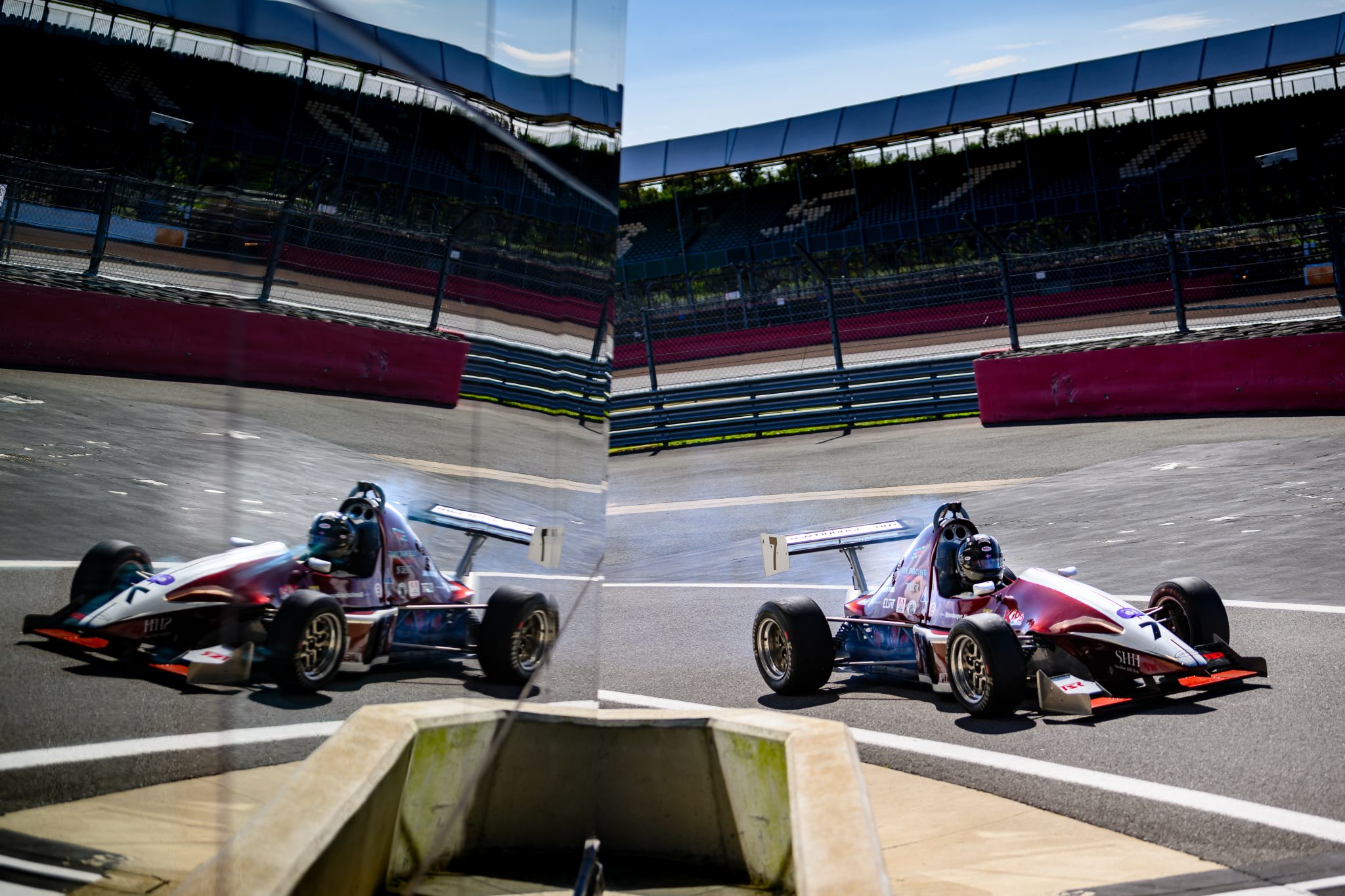 WELCOME TO THE 2025 F1000 CHAMPIONSHIP The UK's Premier Motorcycle ...